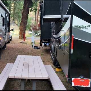 Squaw Rock Resort - Naches, Washington - RV LIFE Campground Reviews